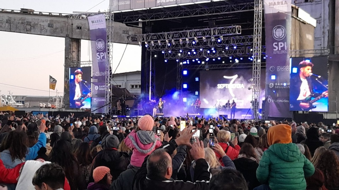 El Festival Marea tuvo un cierre multitudinario « Diario La Capital de Mar del Plata