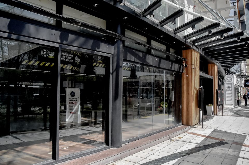 Desalojan el Paseo Diagonal para dar paso a su nueva impronta textil ...