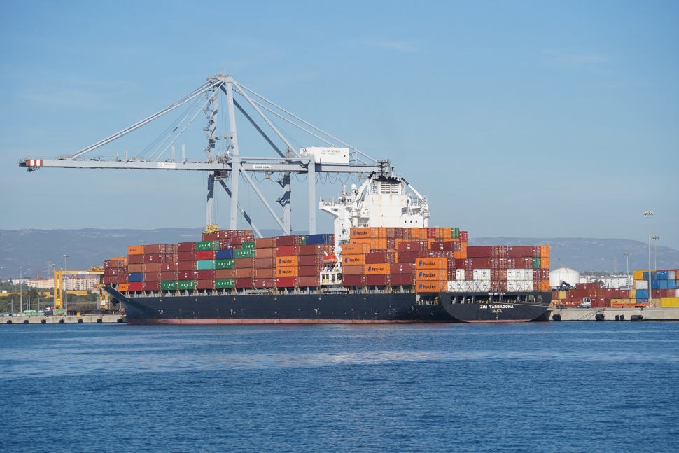 Cosco y la argentina PTP operarán una nueva terminal portuaria en ...
